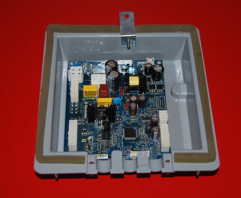 Part # 242009034 - $110 Frigidaire Refrigerator Control Board (used)