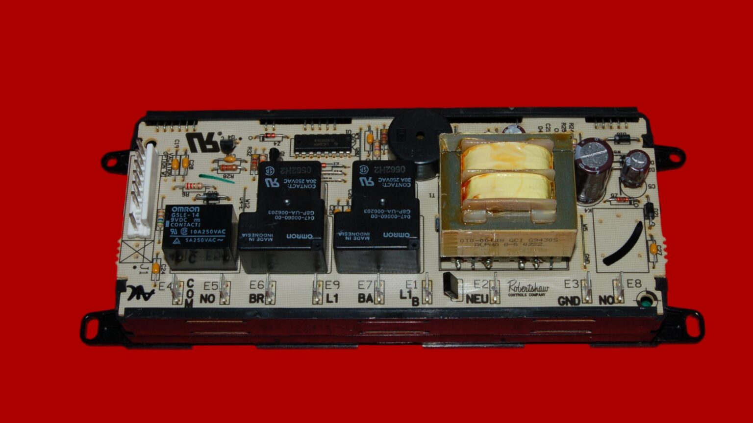 Part # 318013200 | 100-687-18 | Frigidaire Oven Control Board